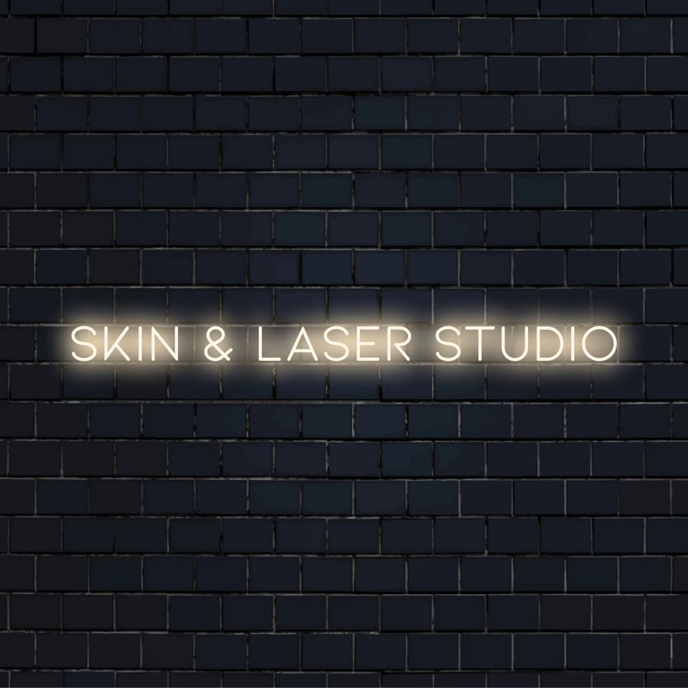 Neónový nápis Skin Laser Studio | Neón na mieru – The Art Neon